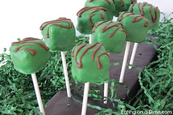Eating on a Dime - Minecraft Cake Pops