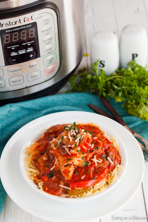 Instant Pot Chicken Cacciatore - Ready in less than 30 minutes!