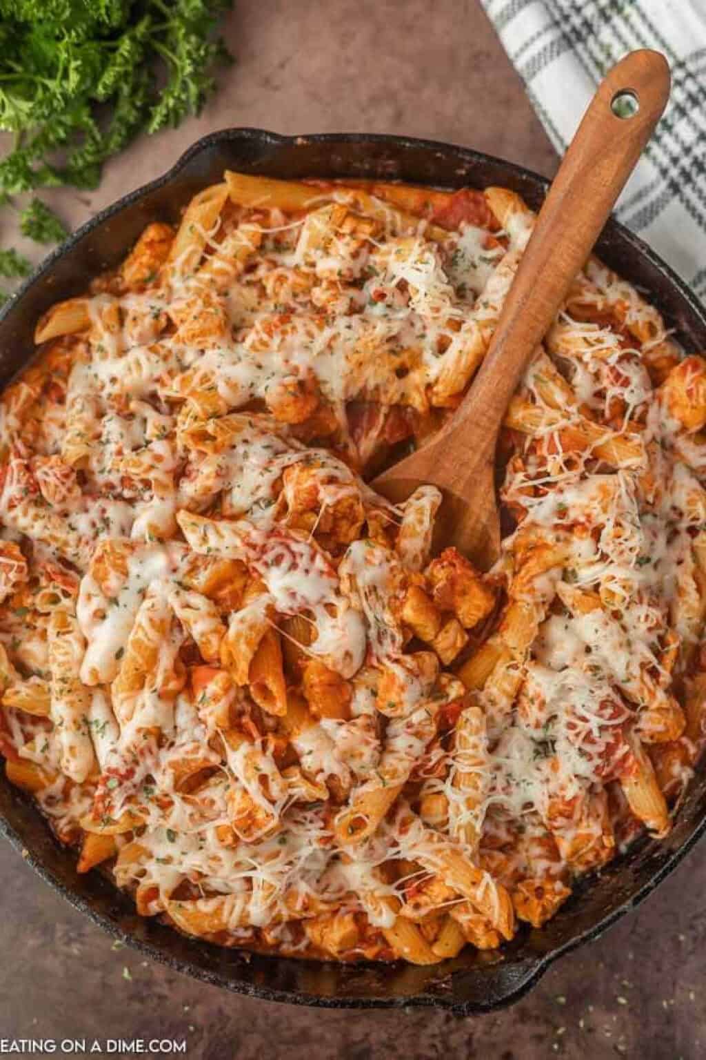 Pepperoni Chicken Pasta Recipe - Chicken Pepperoni Pasta