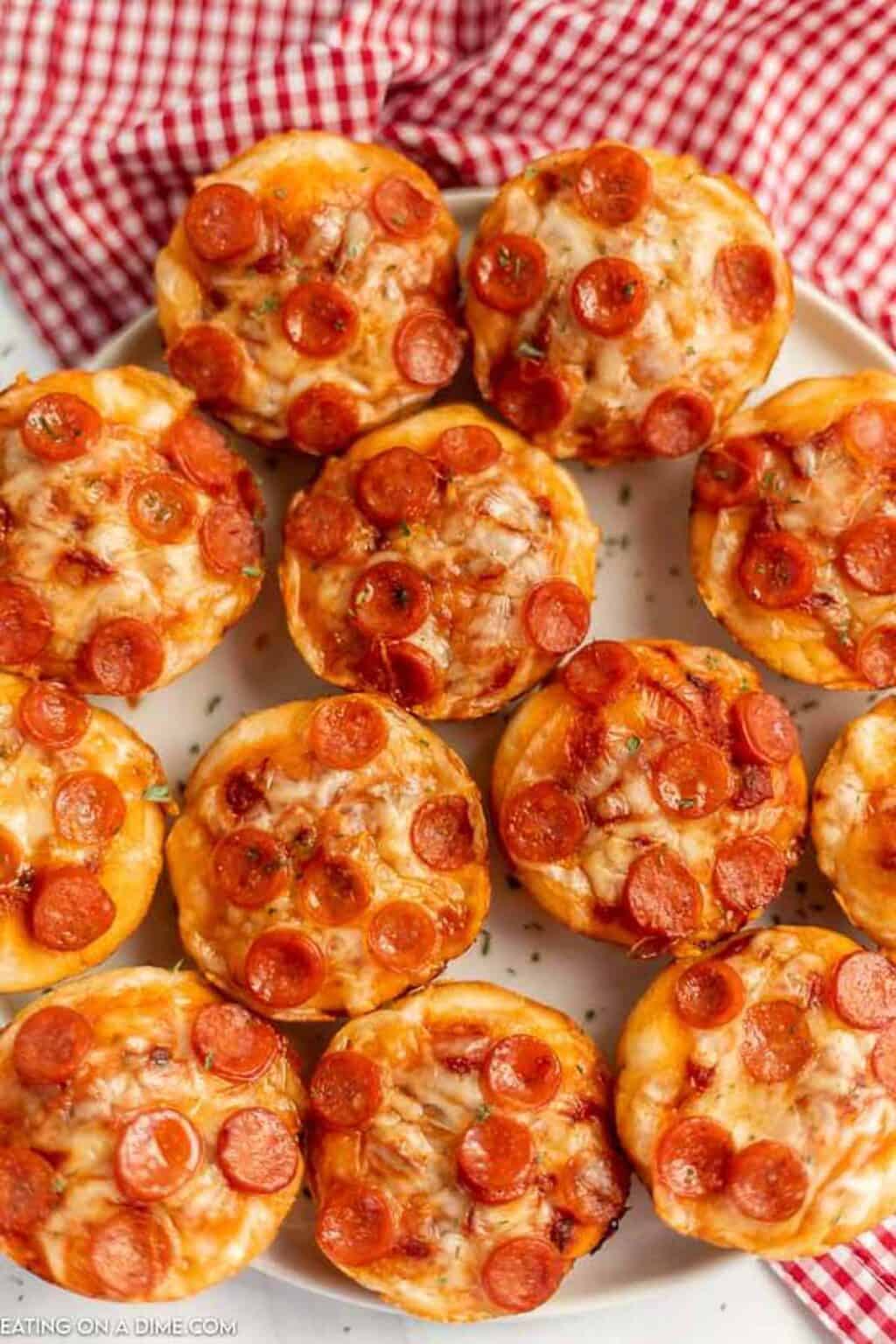 Easy Pizza Cupcakes Recipe - Mini Deep Dish Pizzas