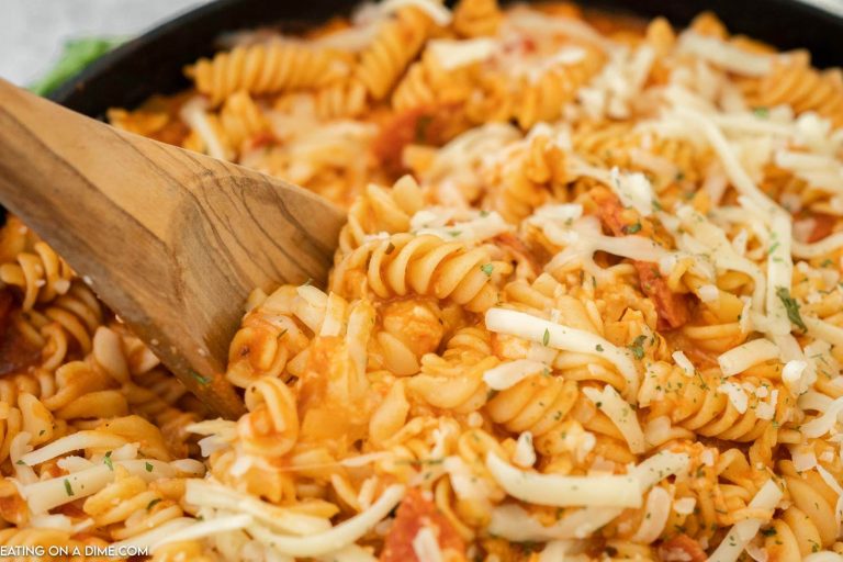 Pepperoni Pasta Recipe - Easy and Frugal 20 Minute Dinner