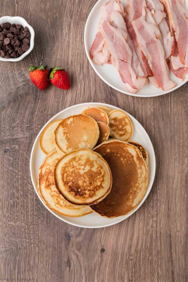 Perfect Reindeer Pancakes - Easy and Fun - Eating on a Dime