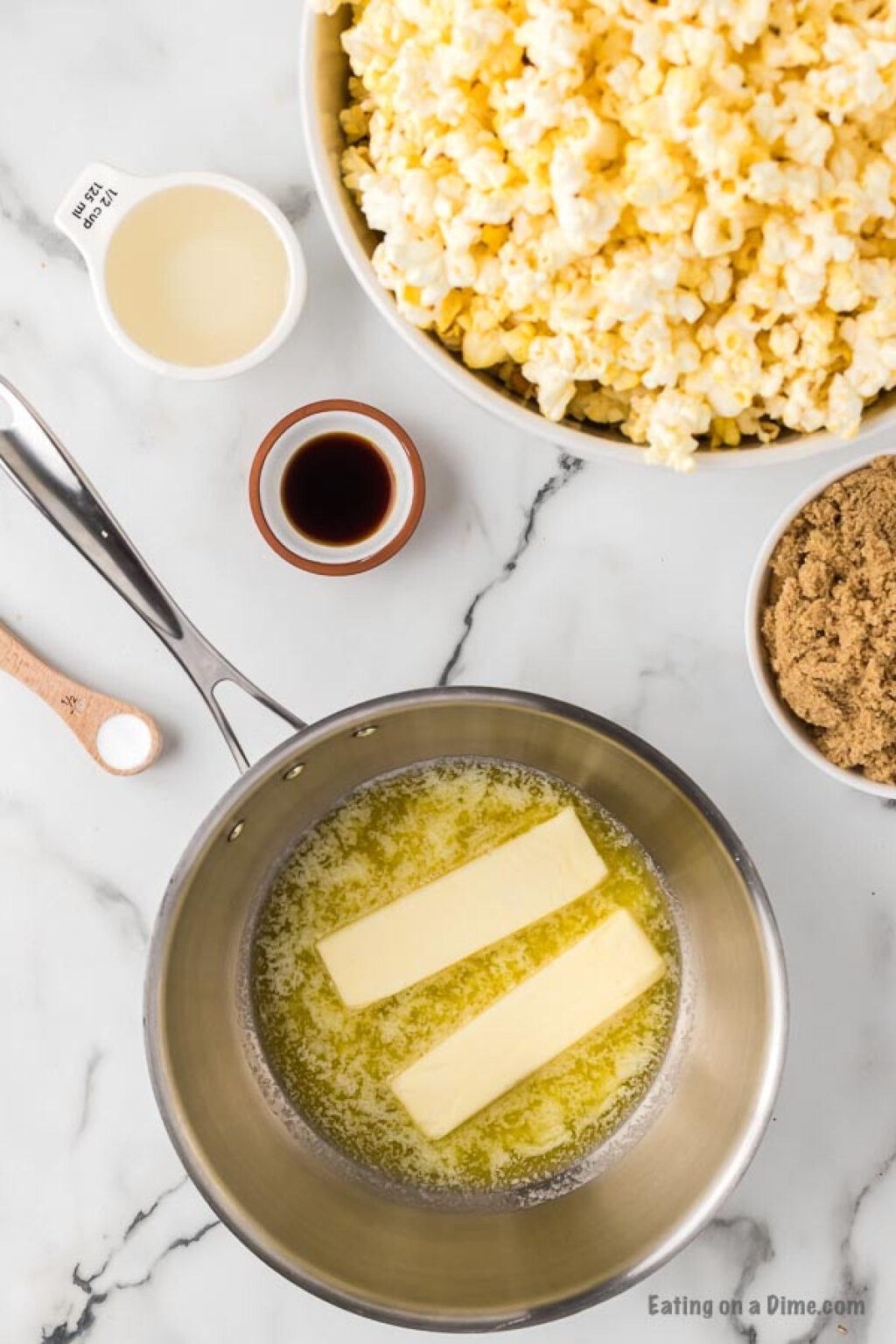 Easy Homemade Caramel Popcorn Recipe