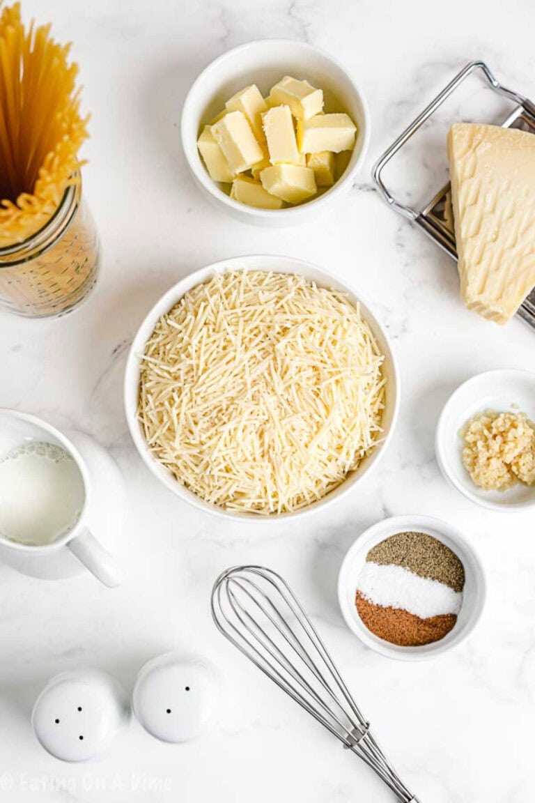 Easy Alfredo Sauce - Eating on a Dime