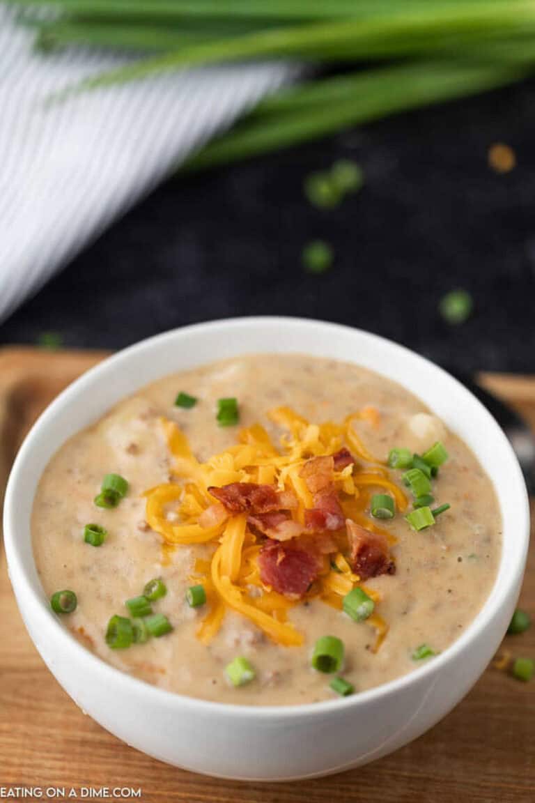 Instant Pot Cheeseburger Soup