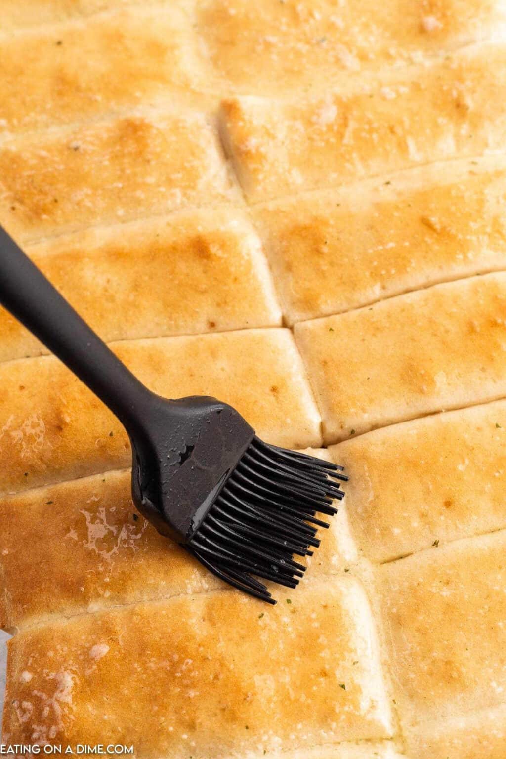 Little Caesars Crazy Bread and Video - Eating on a Dime