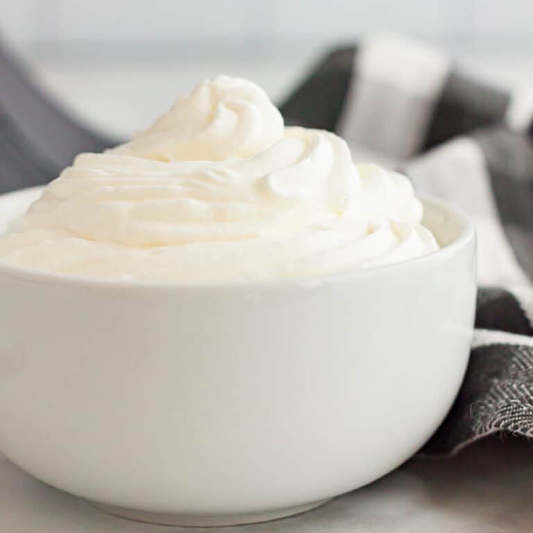 How to Make Whipped Cream - Eating on a Dime
