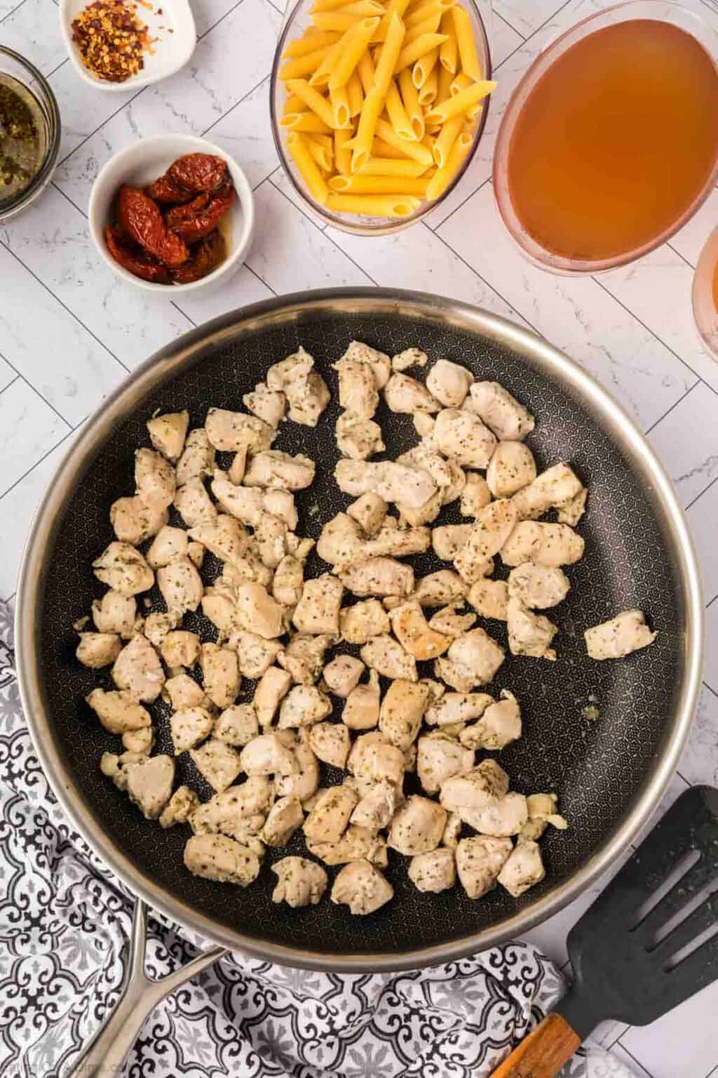 One Pot Chicken Pesto Pasta - Eating on a Dime (One Pot Dinner)