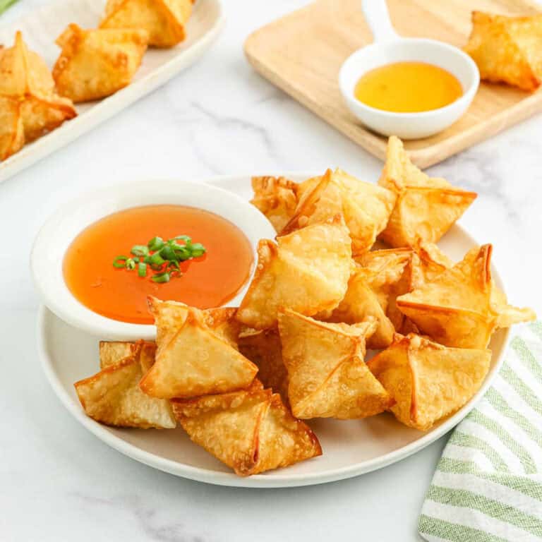 Cream Cheese Wontons: The Perfect Appetizer - Eating on a Dime