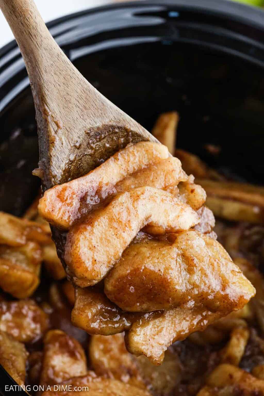 Slow Cooker Apples: Easy Fall Dessert Recipe - Eating on a Dime