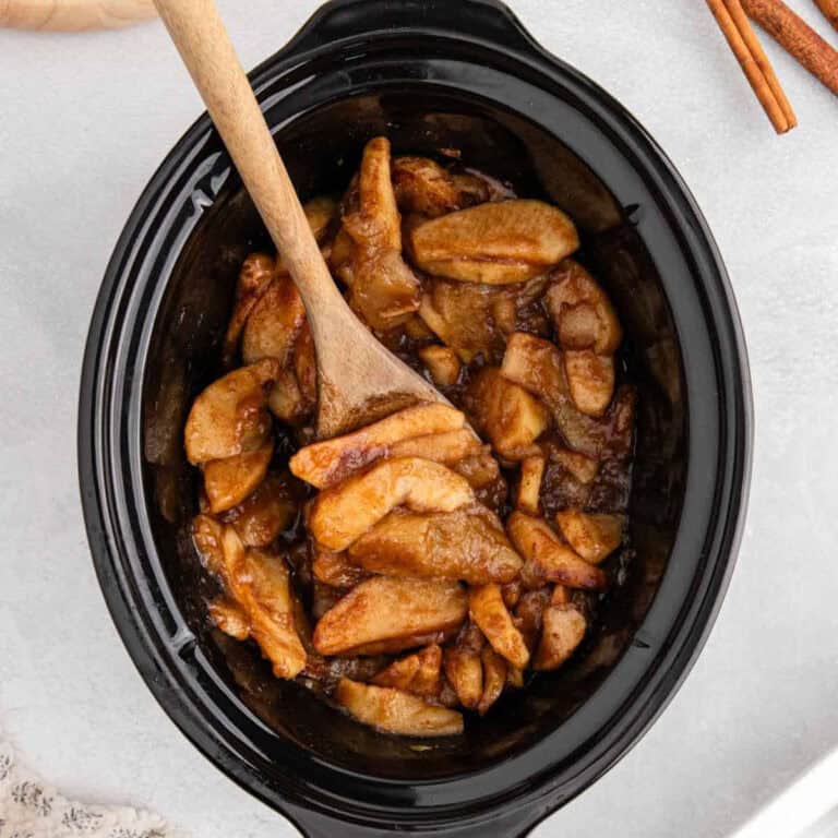Slow Cooker Apples: Easy Fall Dessert Recipe - Eating on a Dime