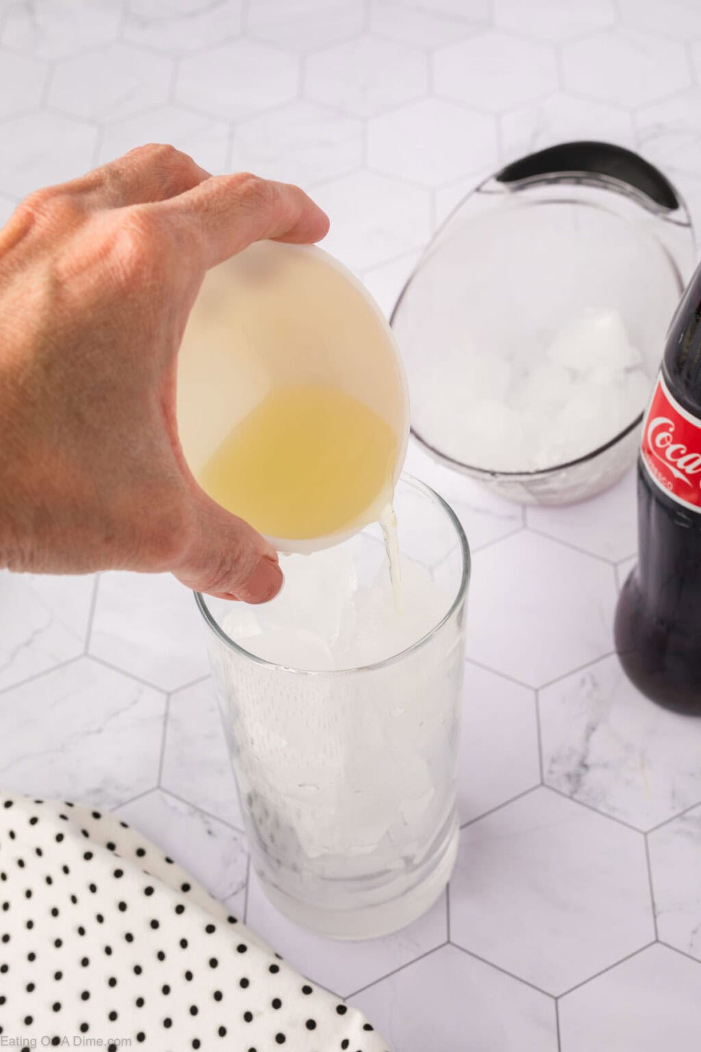 Dirty Soda Recipe: A Fun and Creamy Drink - Eating on a Dime